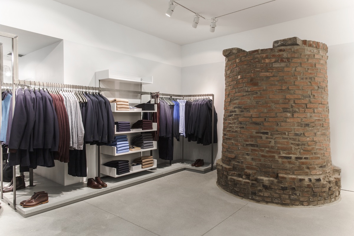 COS Opens First Store in New York